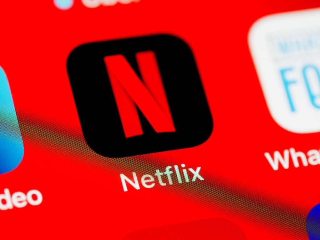 Why is there no download button on Netflix? - WP Captcha